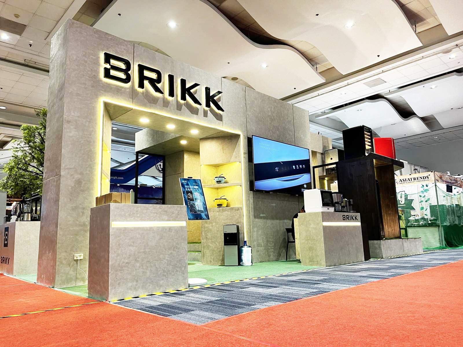 WOFEX 2024 Brikk Exhibit booth - Ultimate Graphics