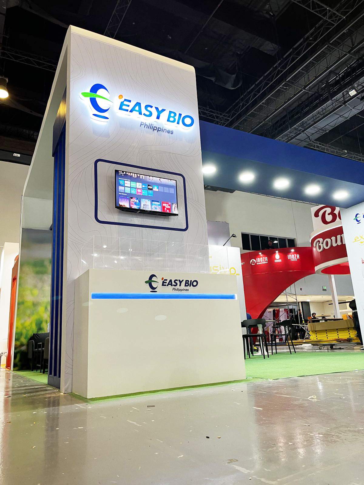 ILDEX 2024 Easy Bio Exhibit Booth - Ultimate Graphics